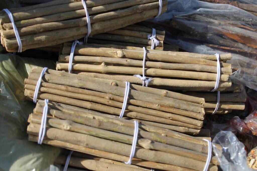 Blanchir Ses Dents Naturellement Avec Le Siwak | LeHangar212